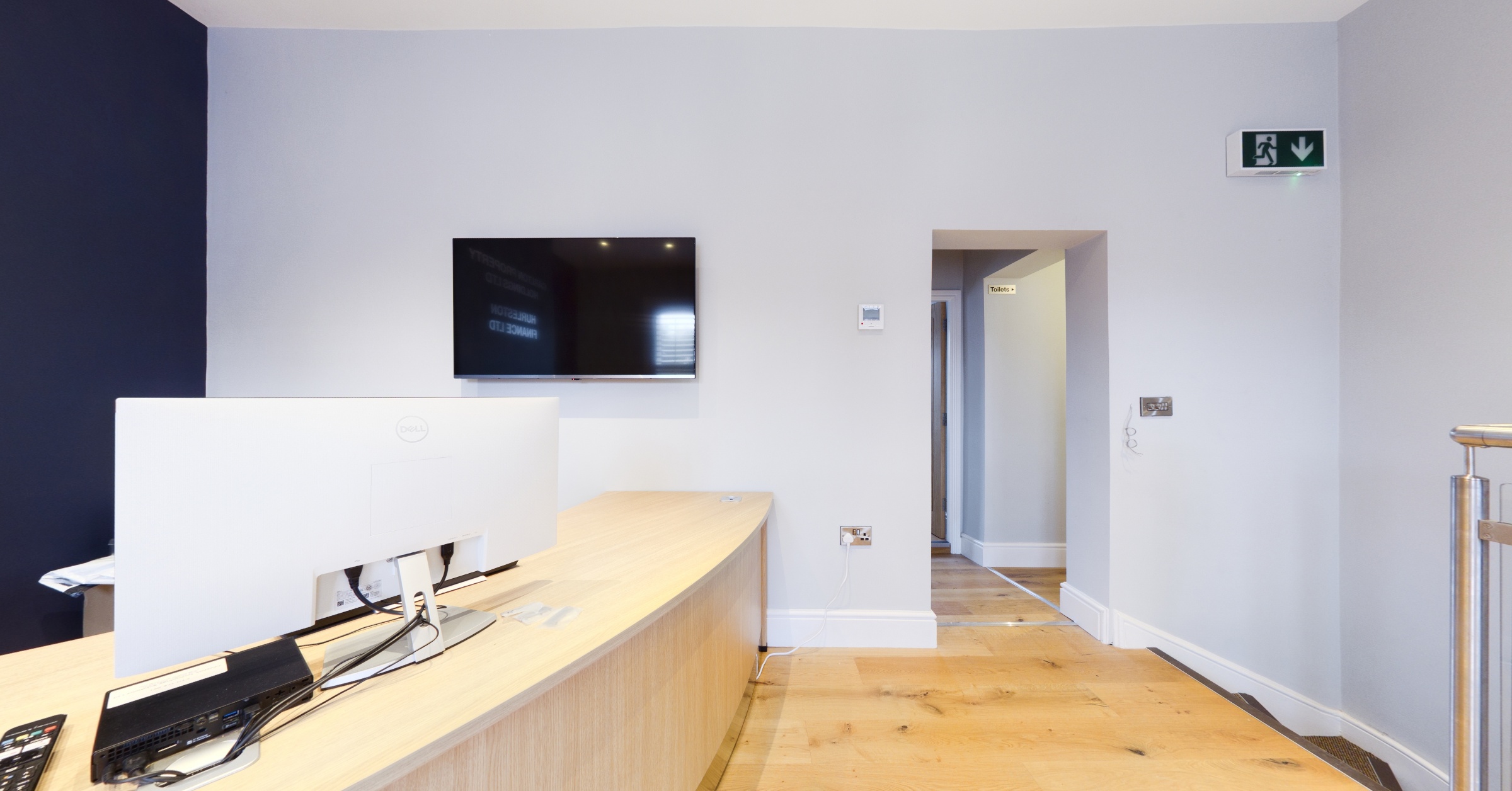Carlton Office