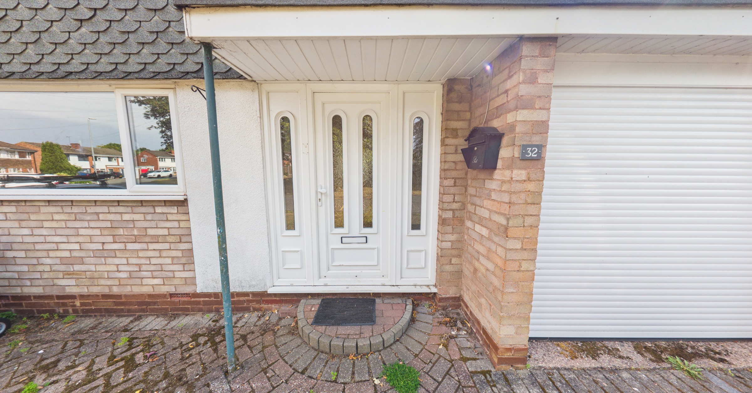 Manor Farm Crescent