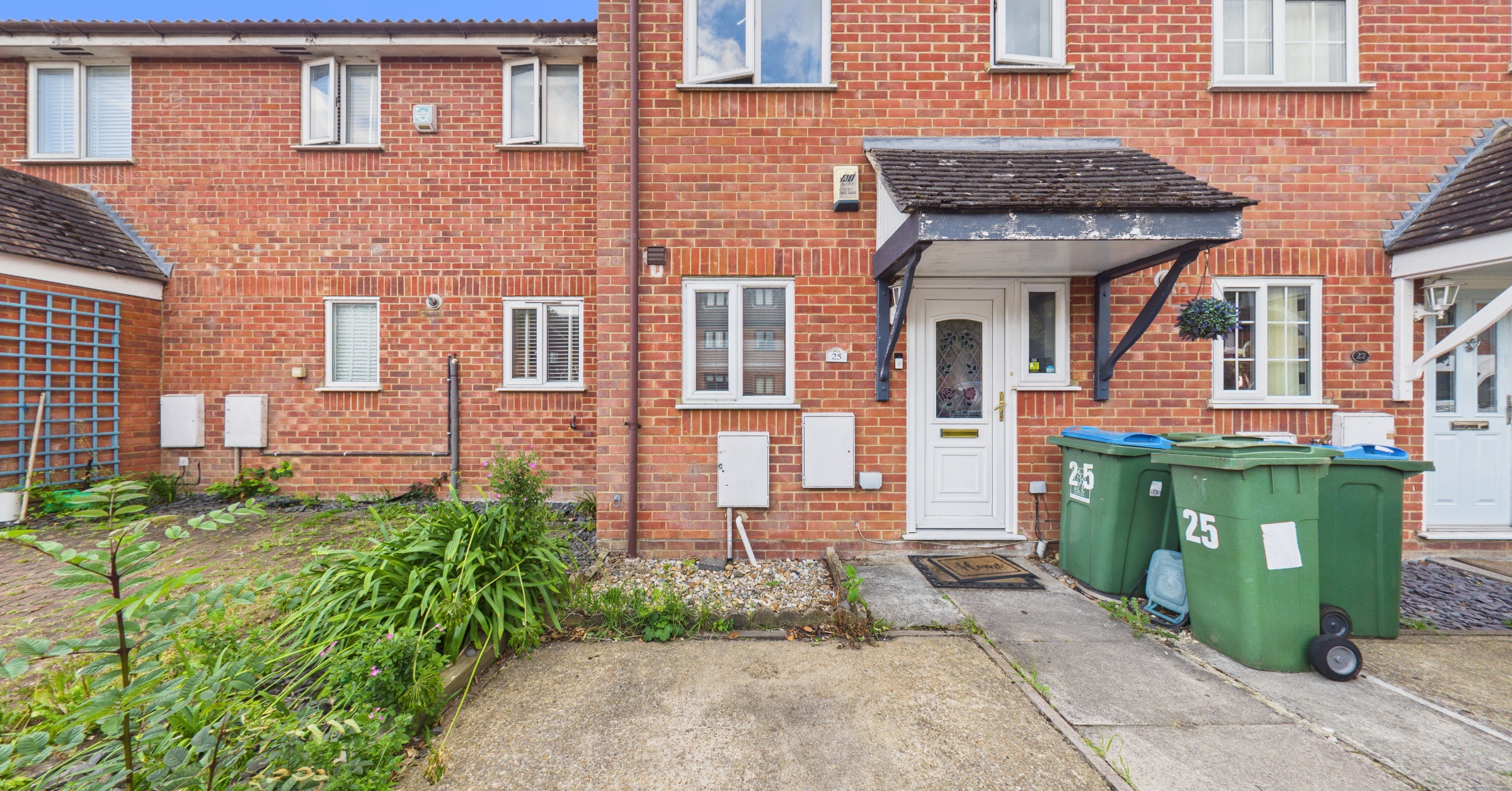 25, Dormer Close