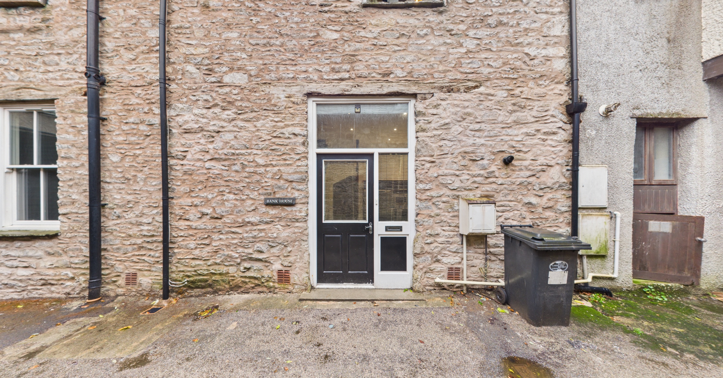 Bank House, 112b Highgate