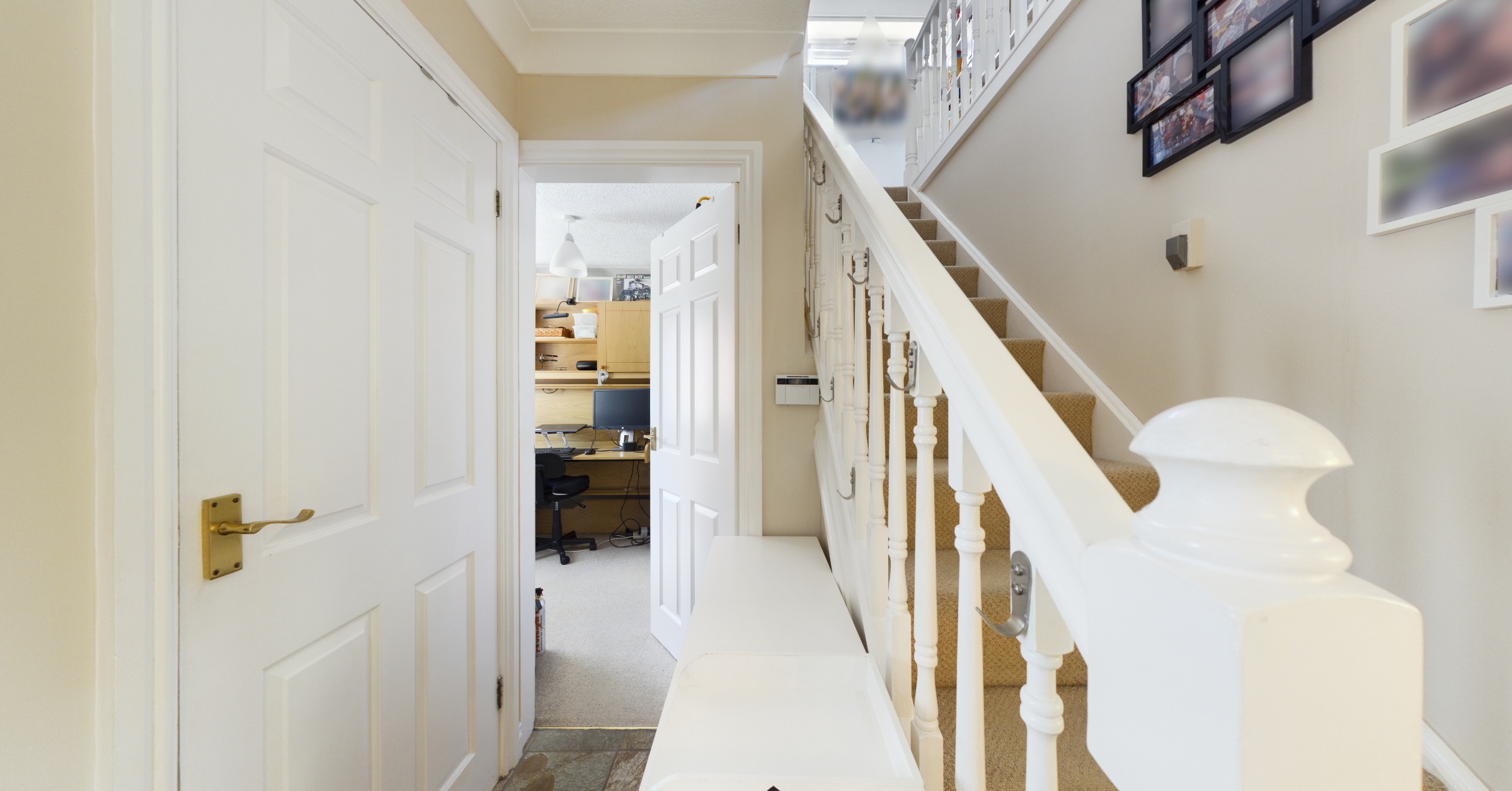 Cobham Close, Stenson Fields