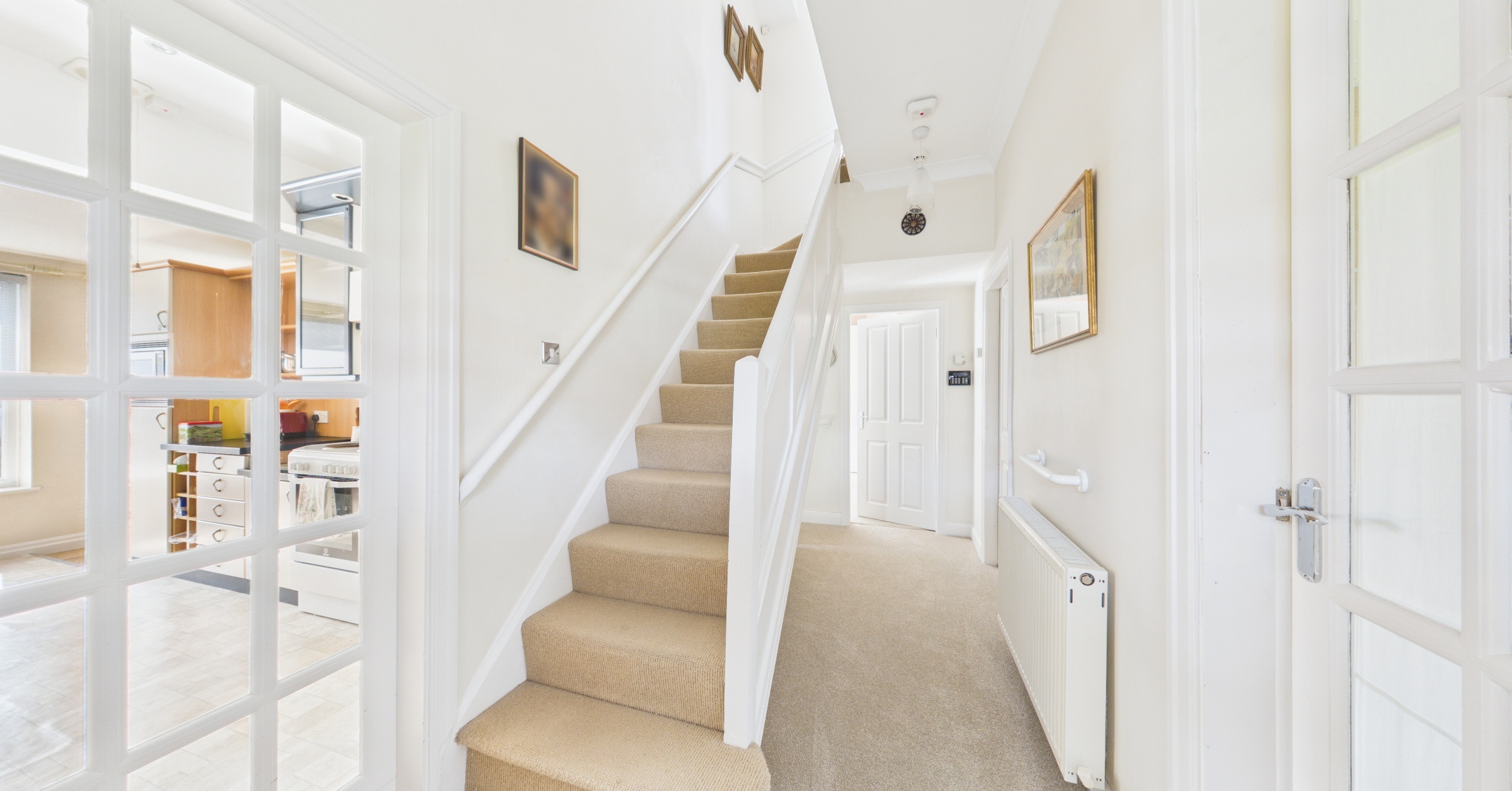 10 Holly Road