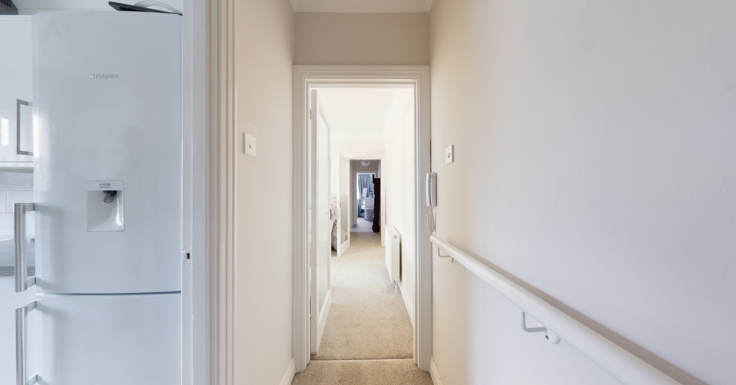 Flat 3, Montague Court