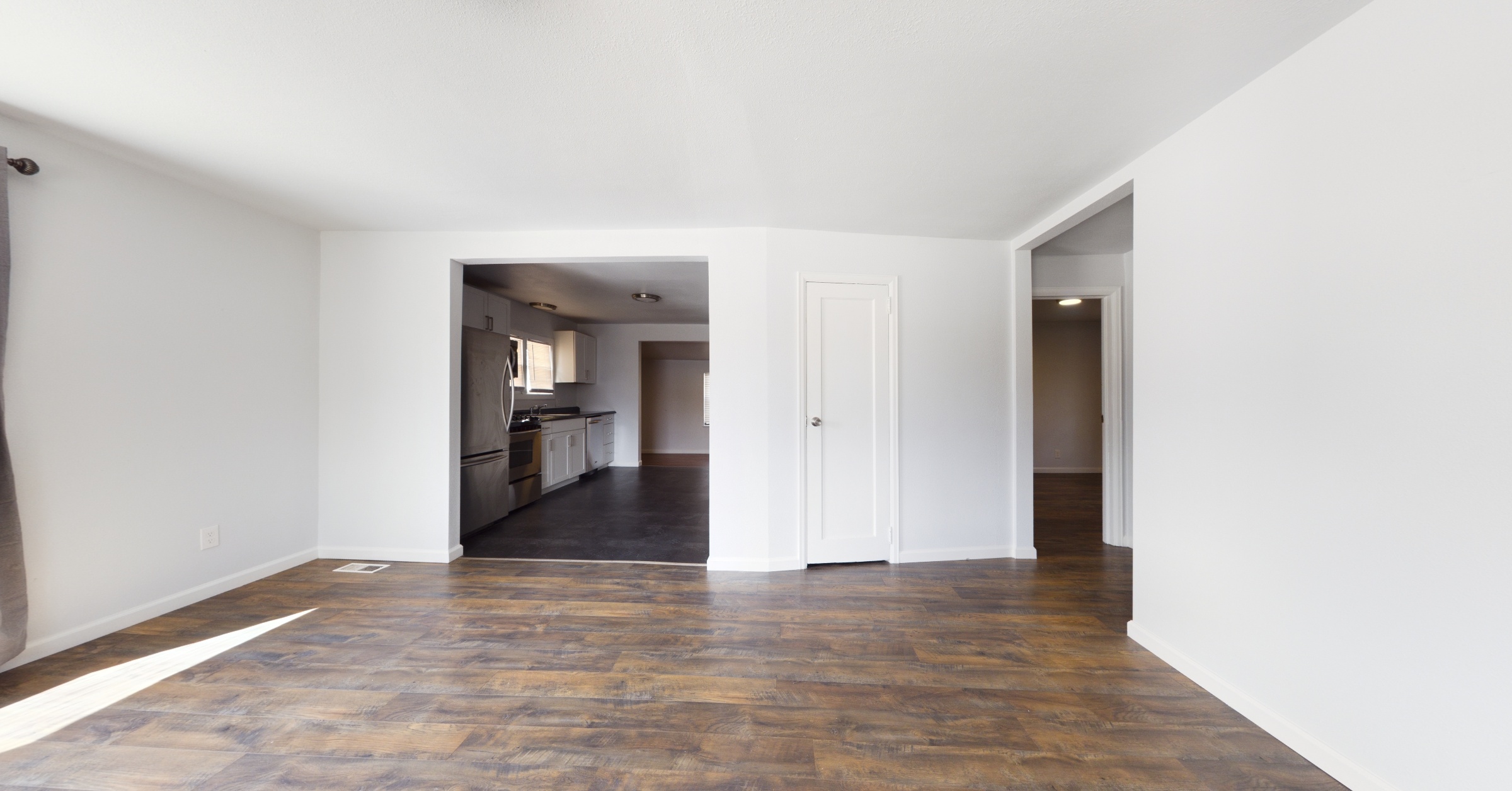 205 W 21st St