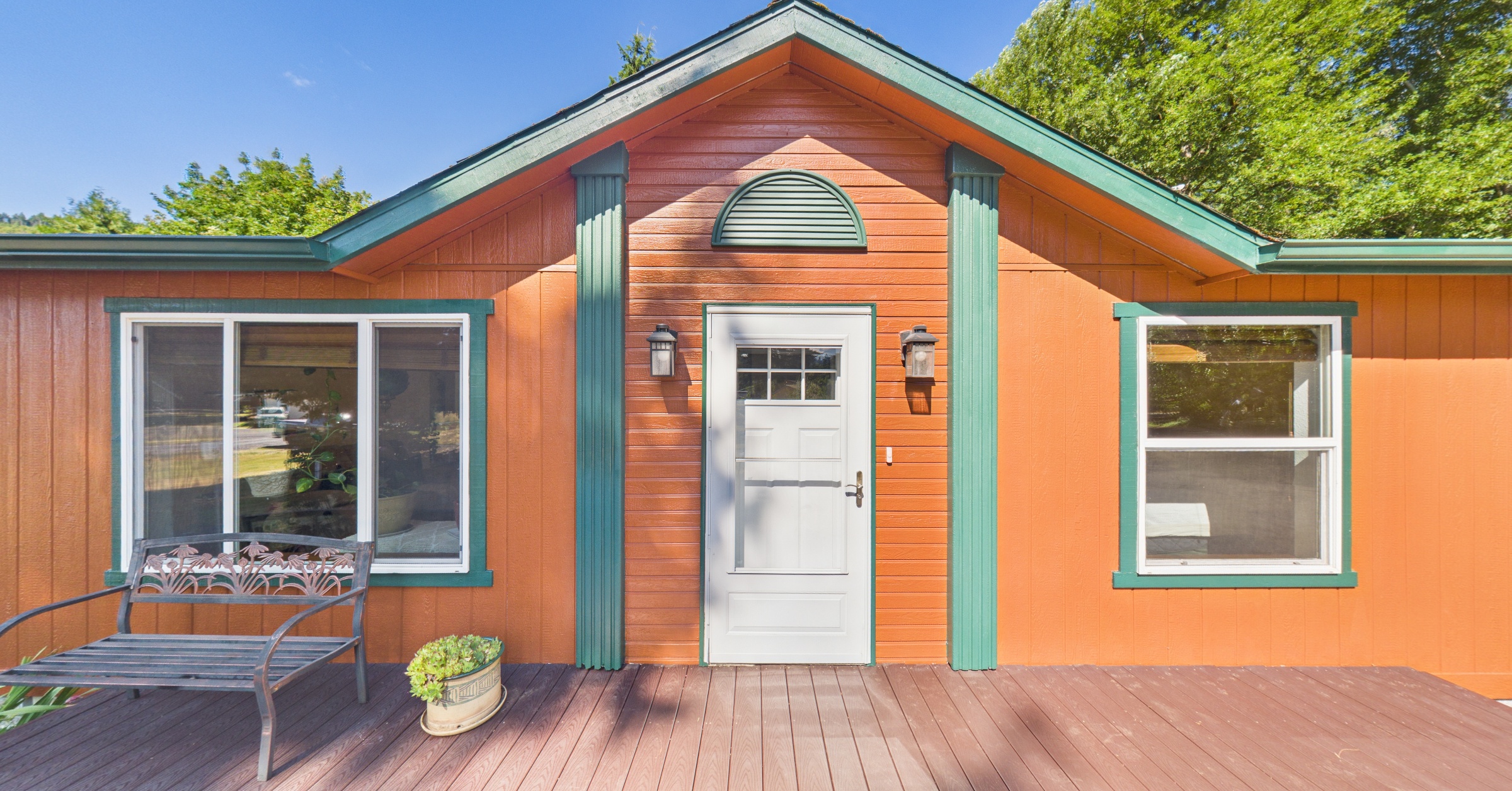 52 Coates Road, Carson