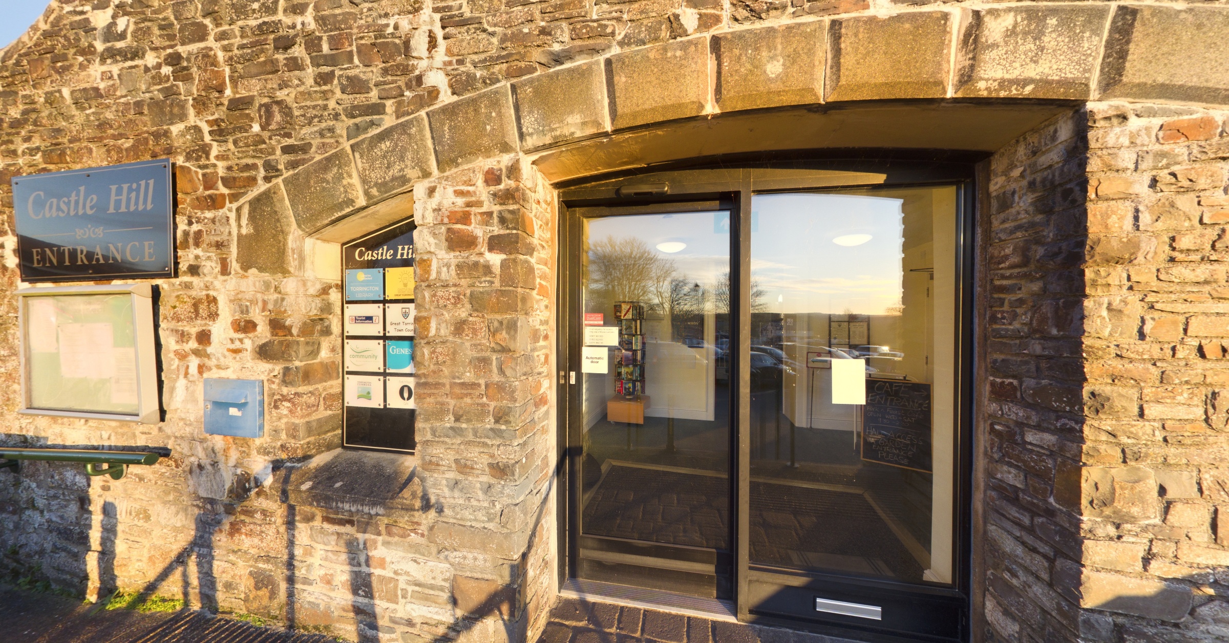 Libraries Unlimited - Torrington