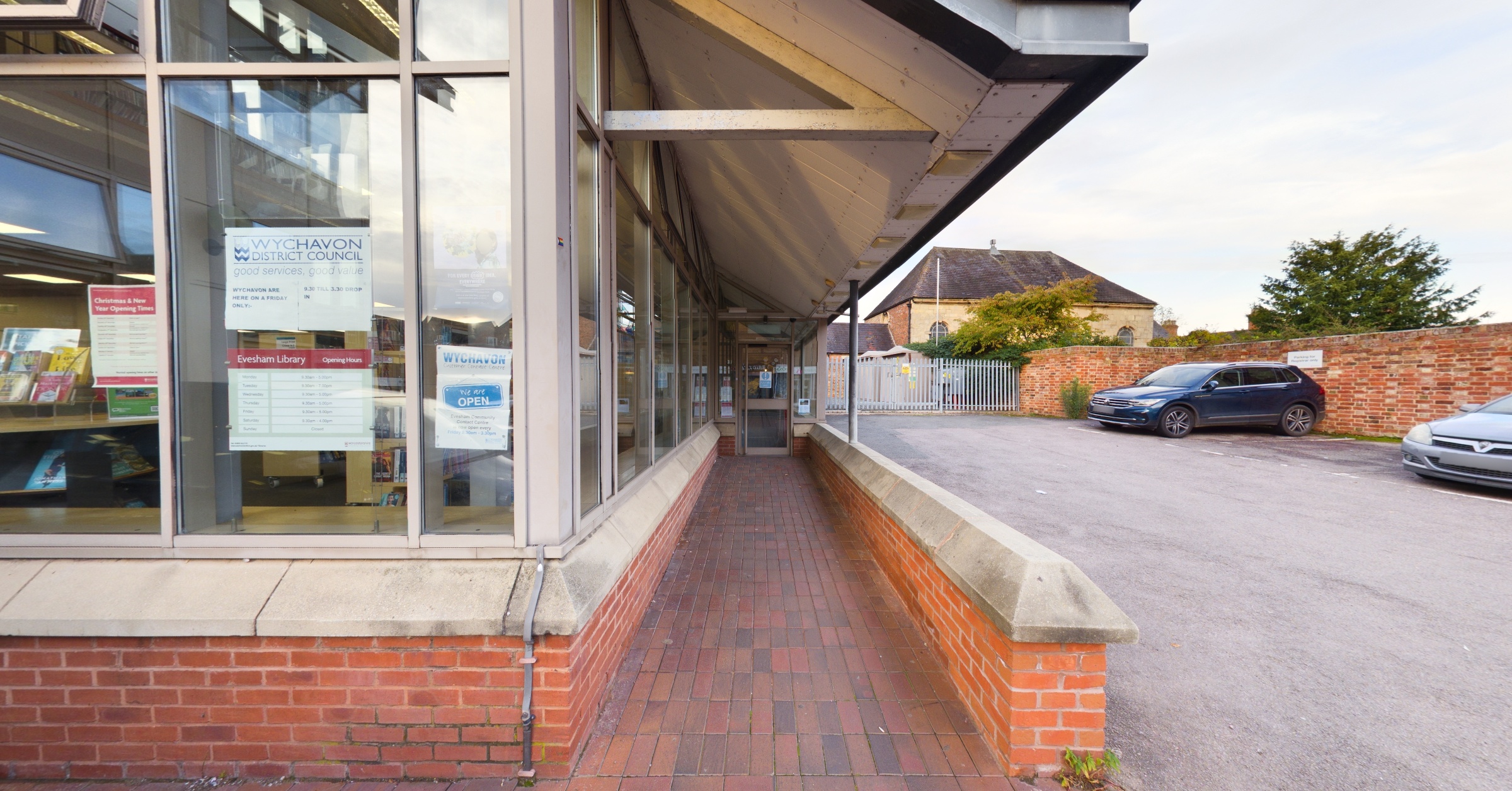 Worcestershire Libraries - Evesham