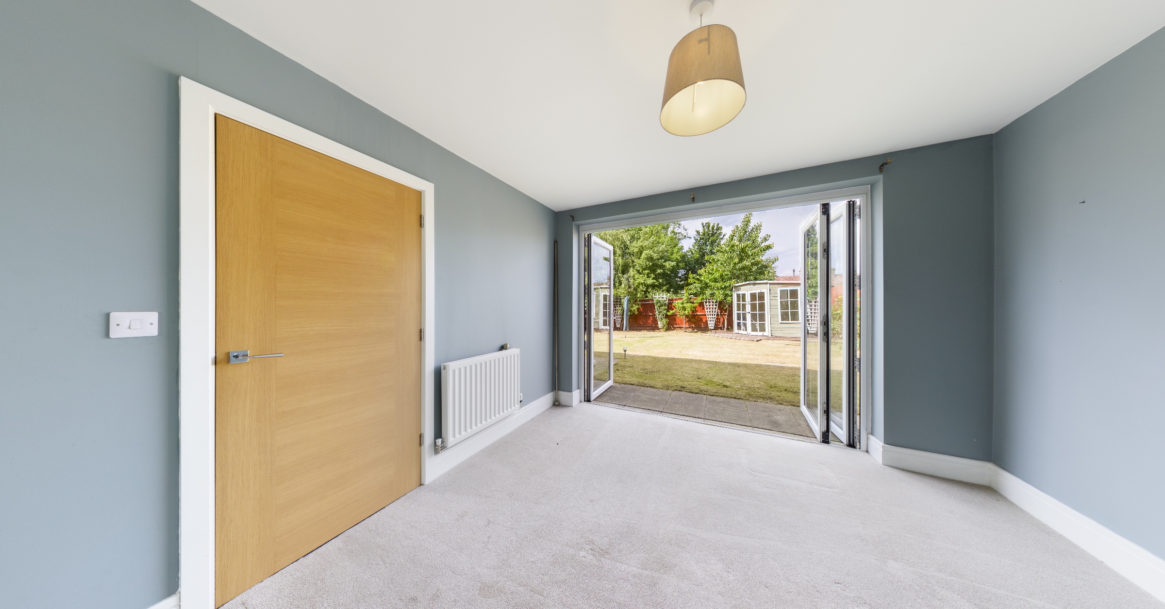 6 Heather Court
