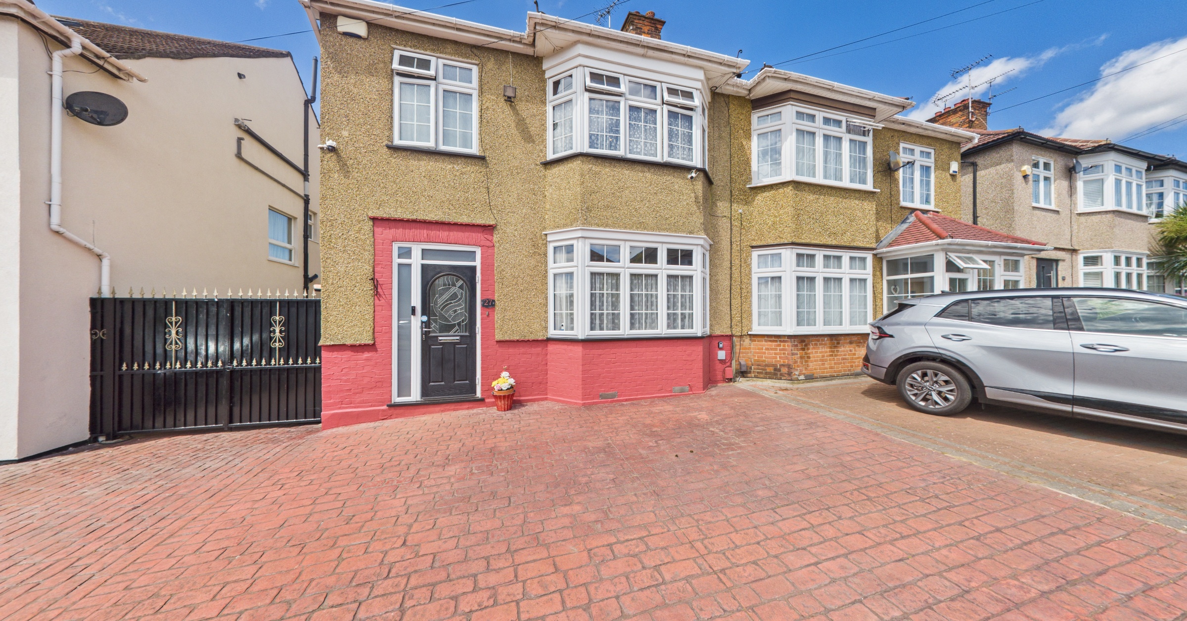 27 Pinner Park Avenue SALES