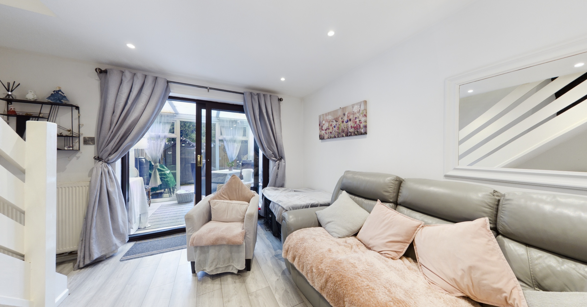 14 Prince Albert Court, Brockworth