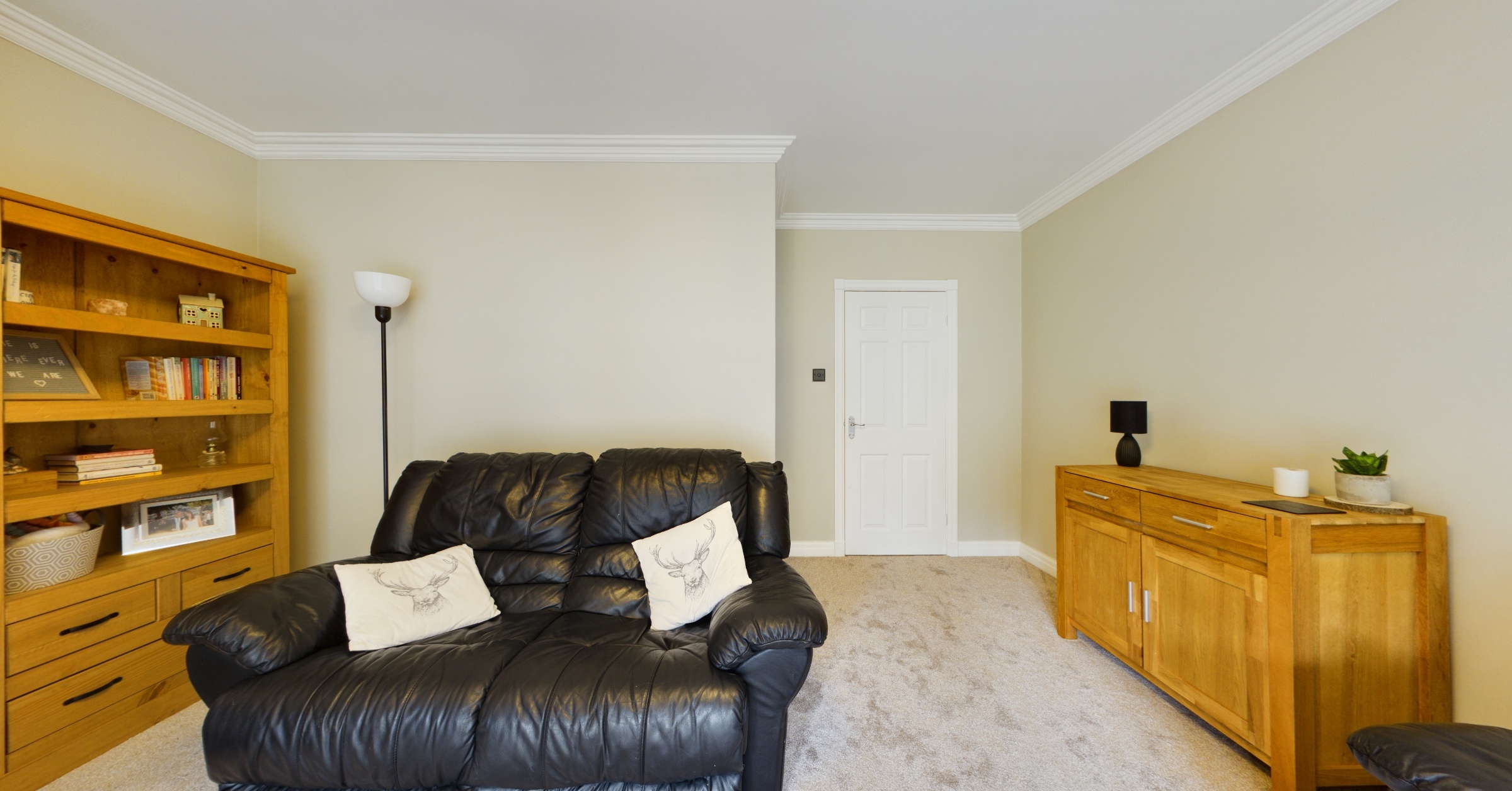 Sales: 4 Manor Court
