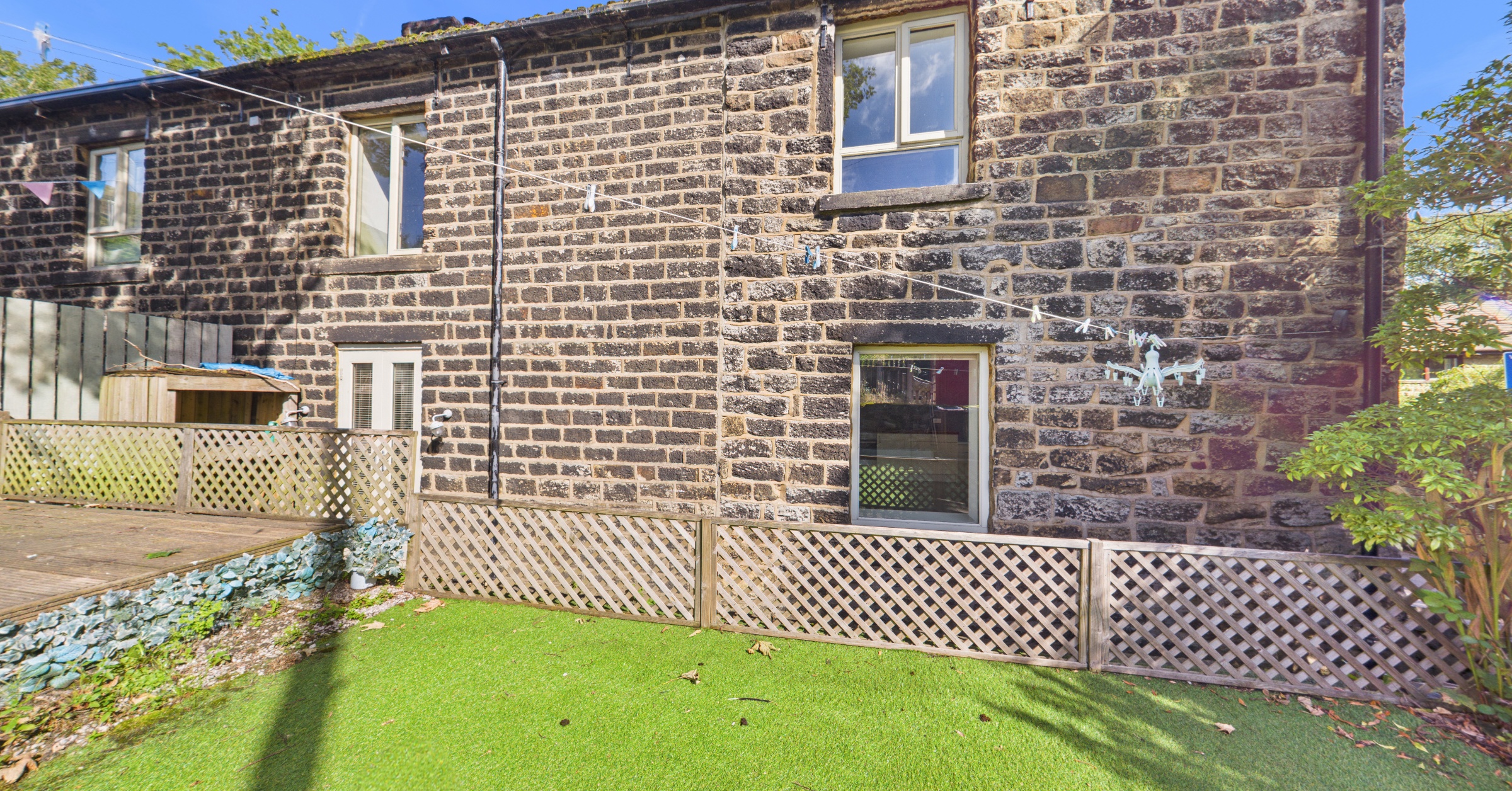 215 Huddersfield road