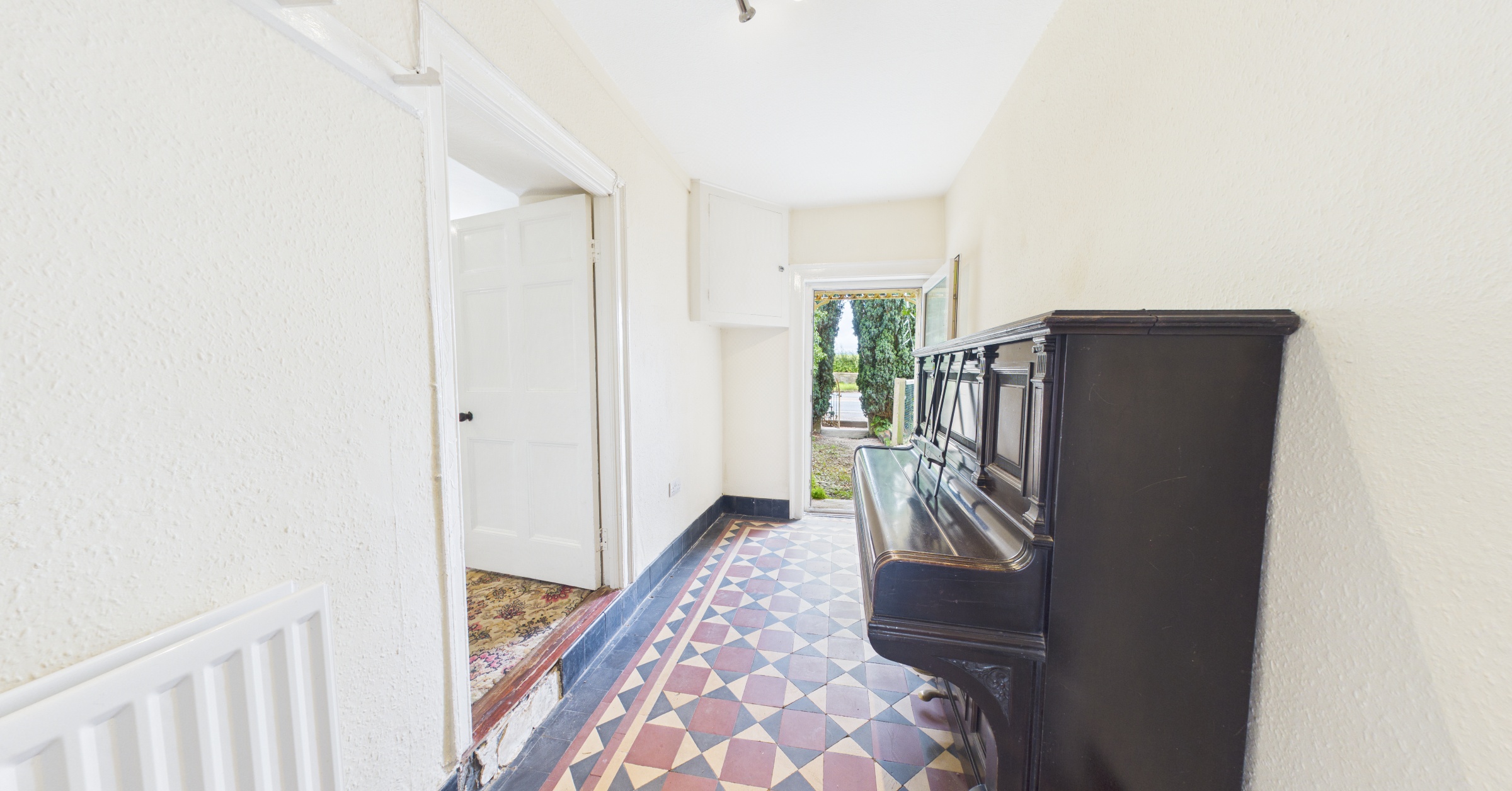 Milestone House & Cottage, Waverton