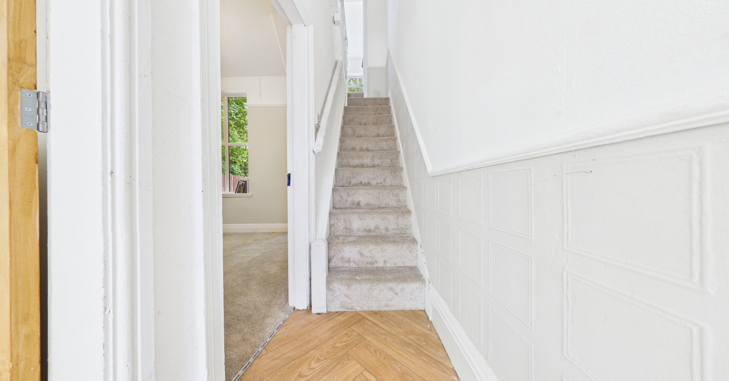 Sales : 7 Trinity Grove