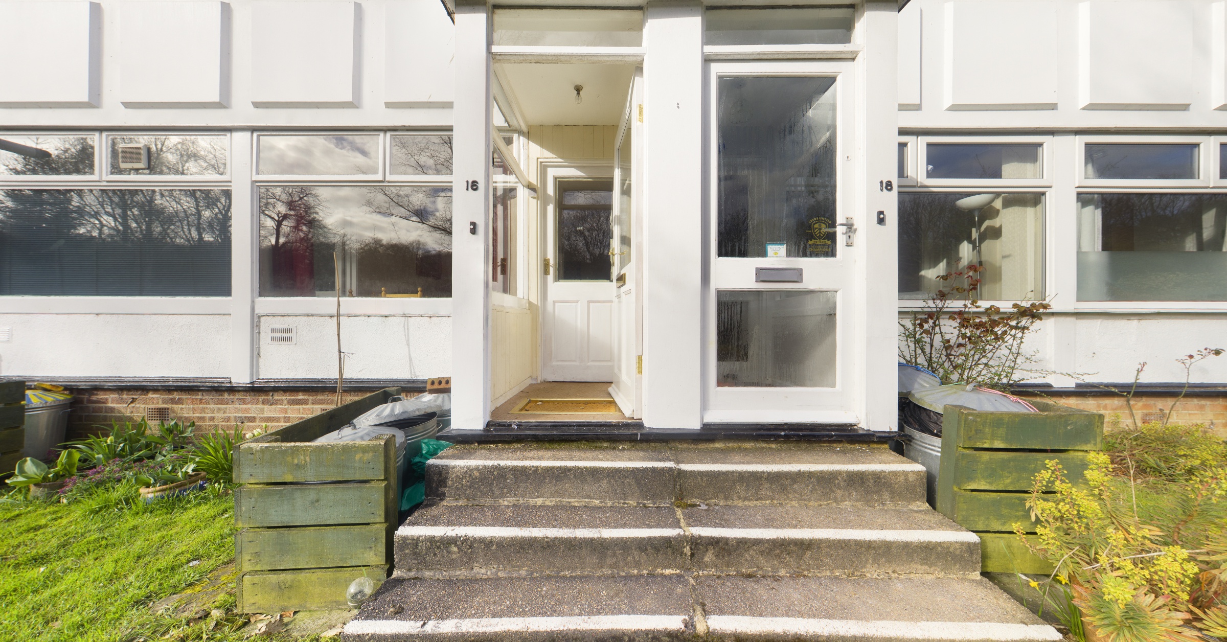 16, Hillside Court, Leeds, LS7 4NJ