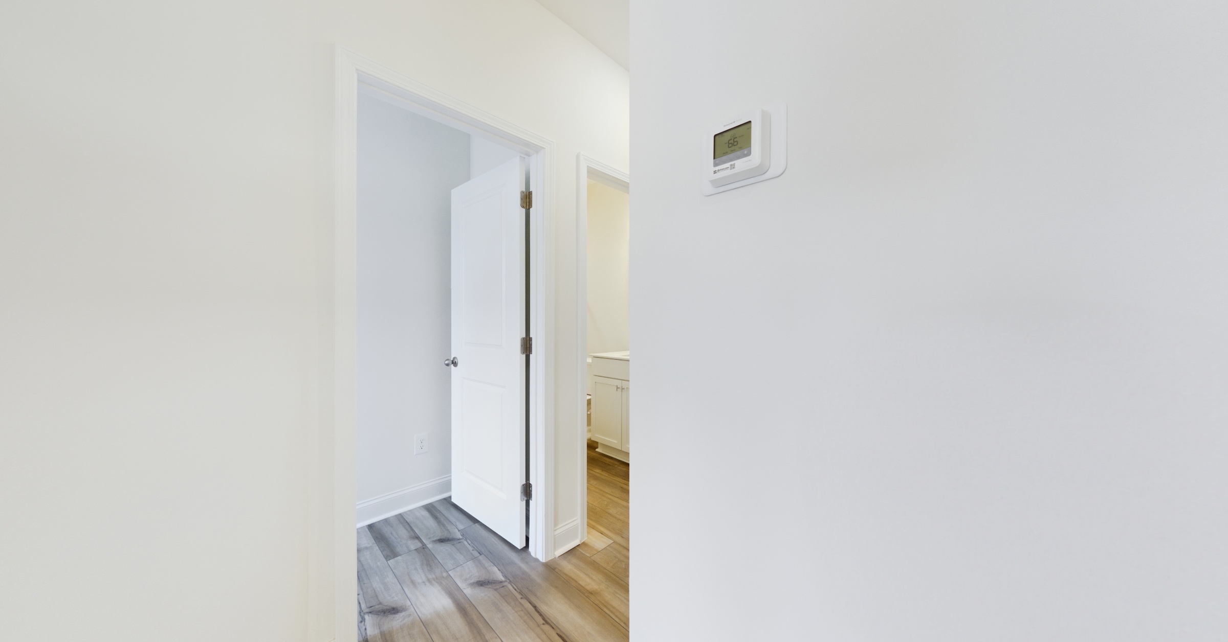 4215 Alexander View Dr