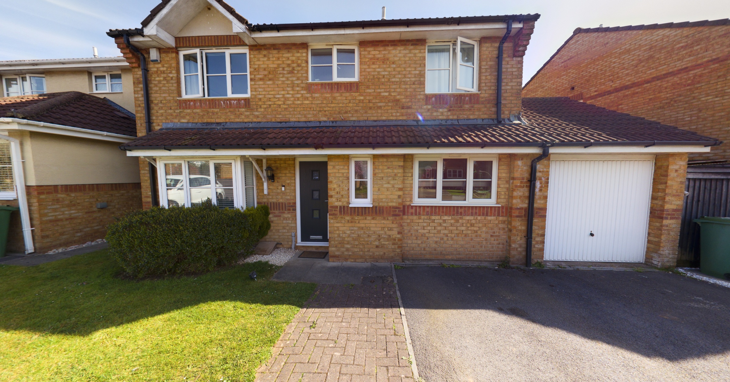 4 Worcester Close
