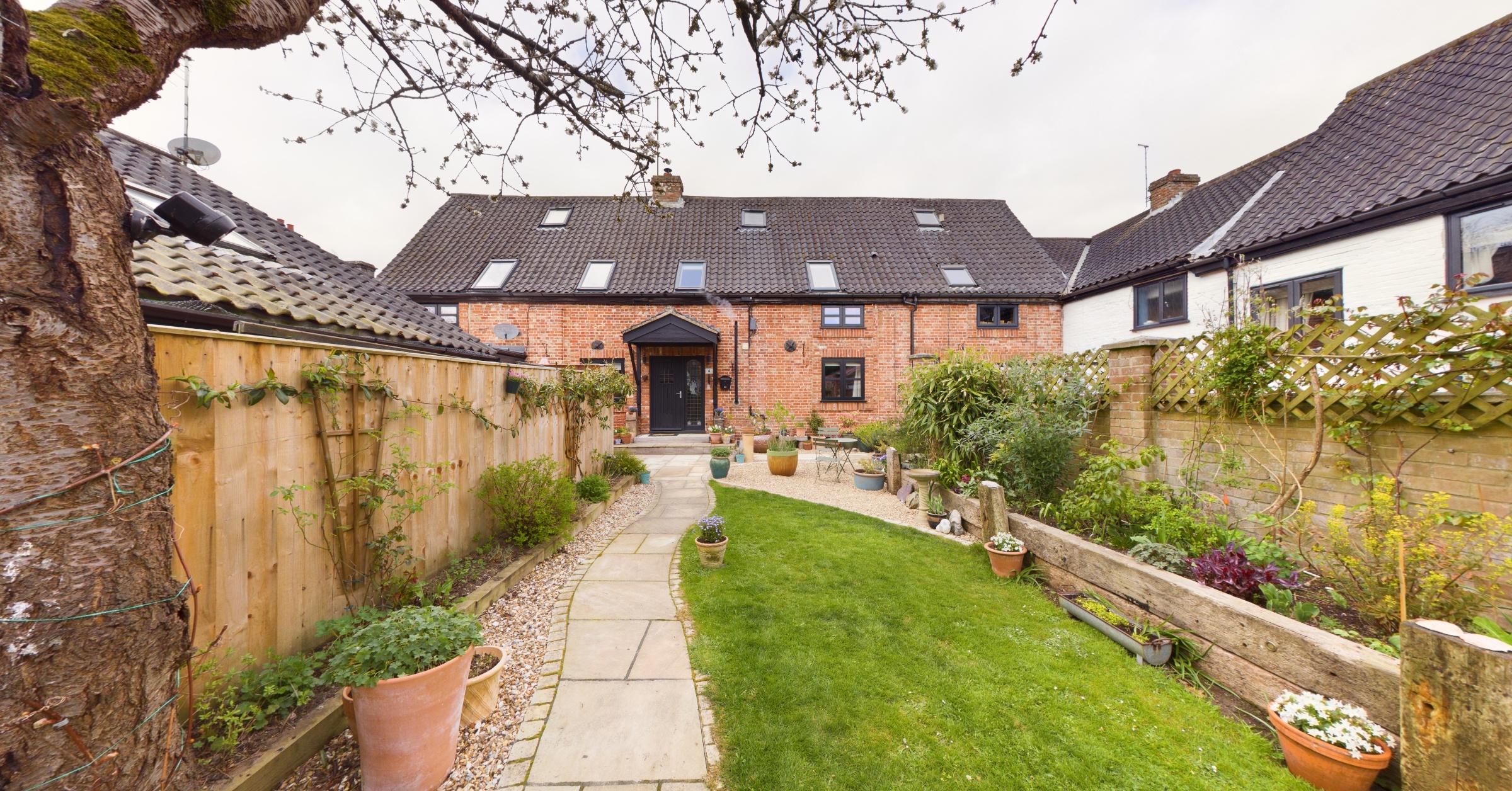 The Street, Bramerton, NR14 7DW