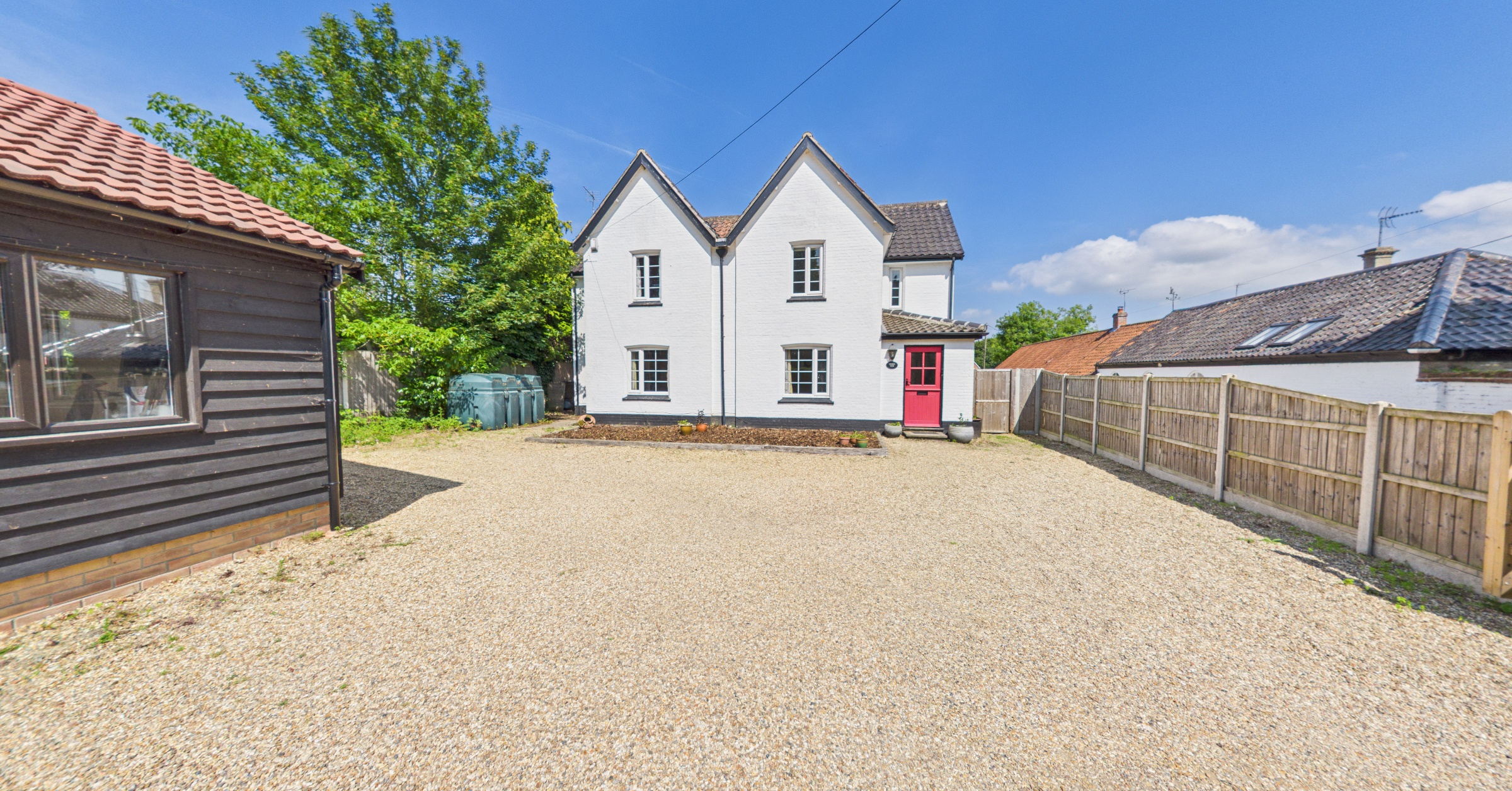 The Street, Bramerton, NR14 7DW