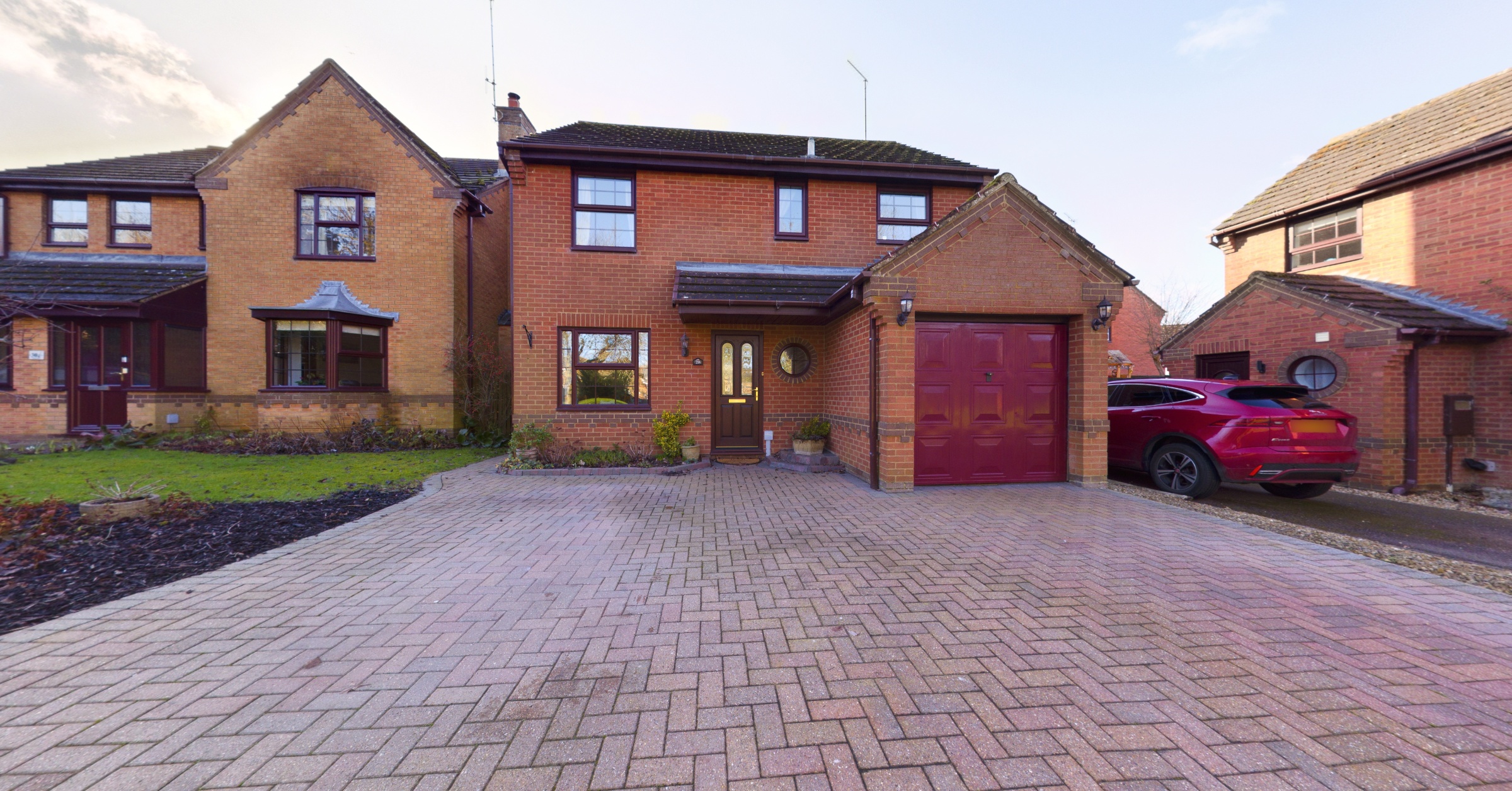 28 Maple Close