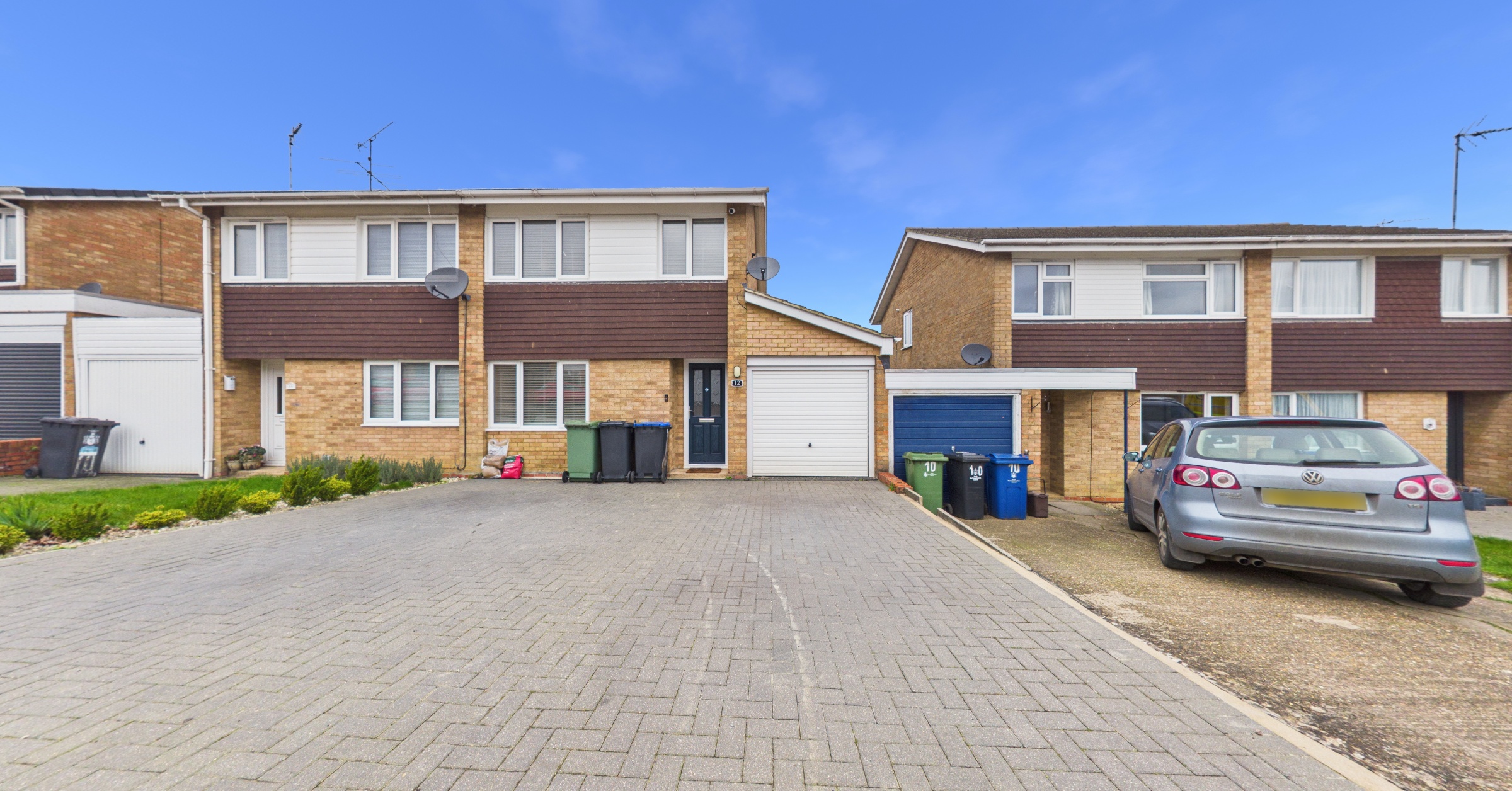 12 Orchard Close