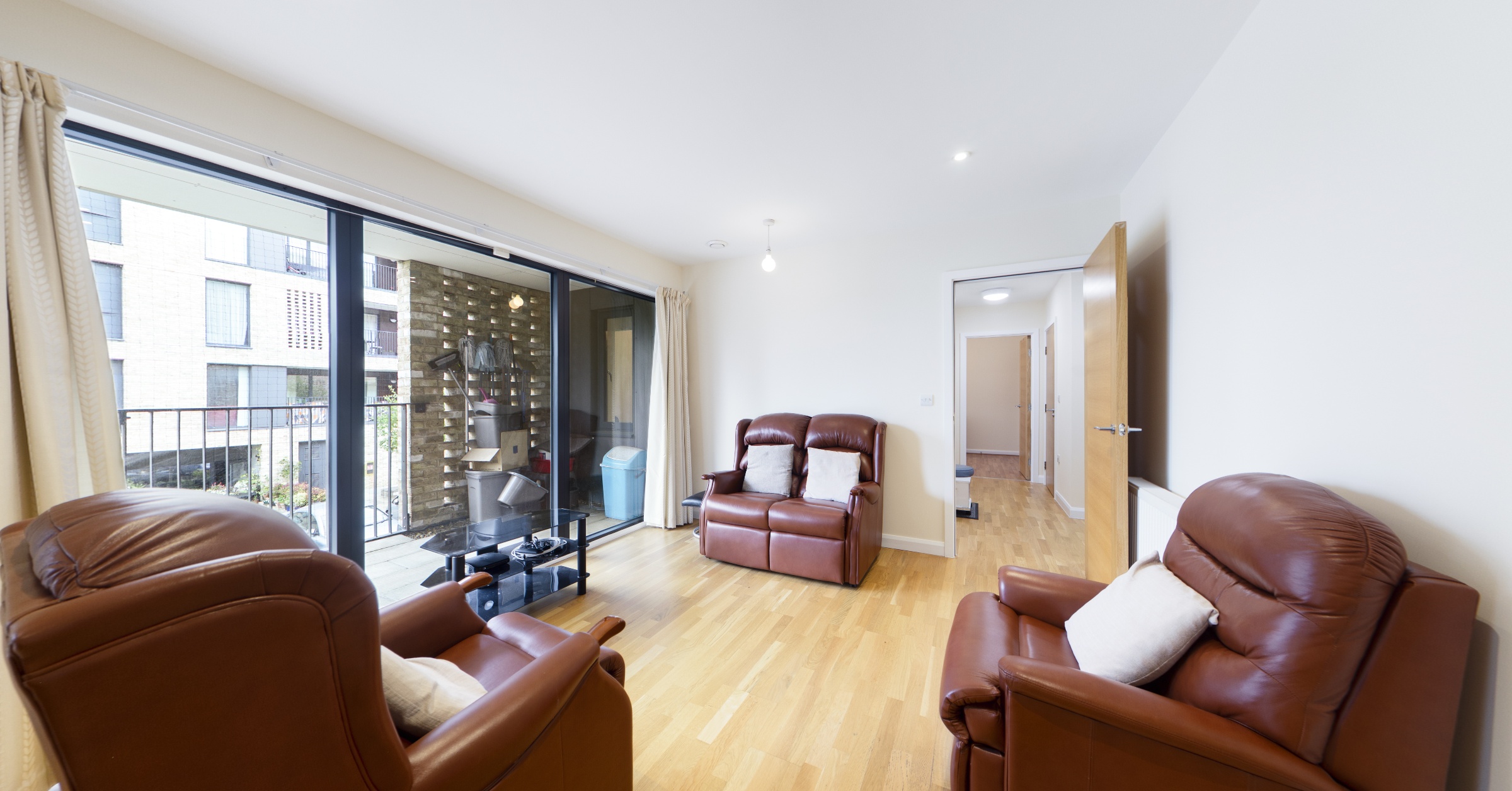 Flat 14 Palm Court NW9