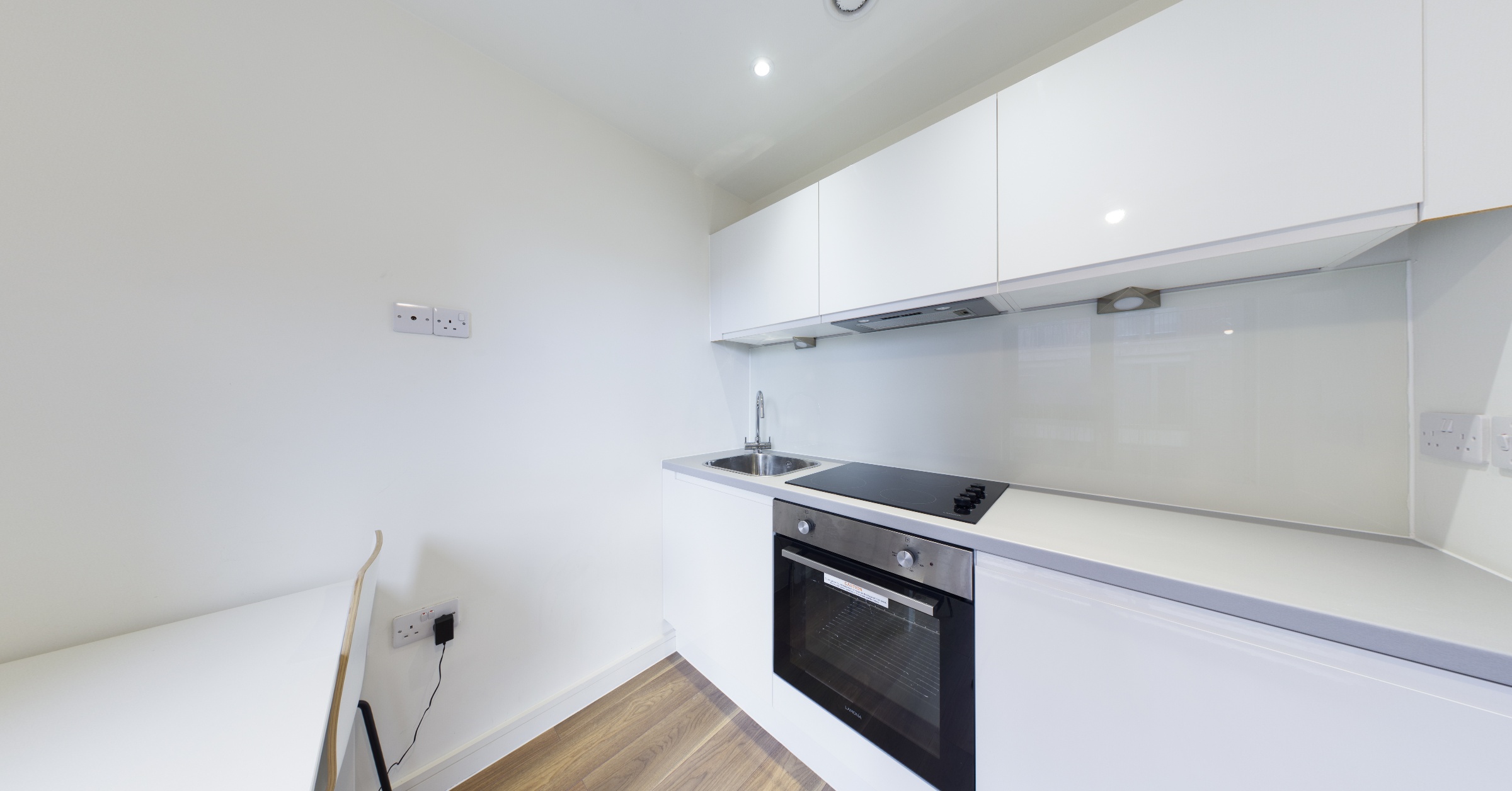 304D One Wolstenholme Square