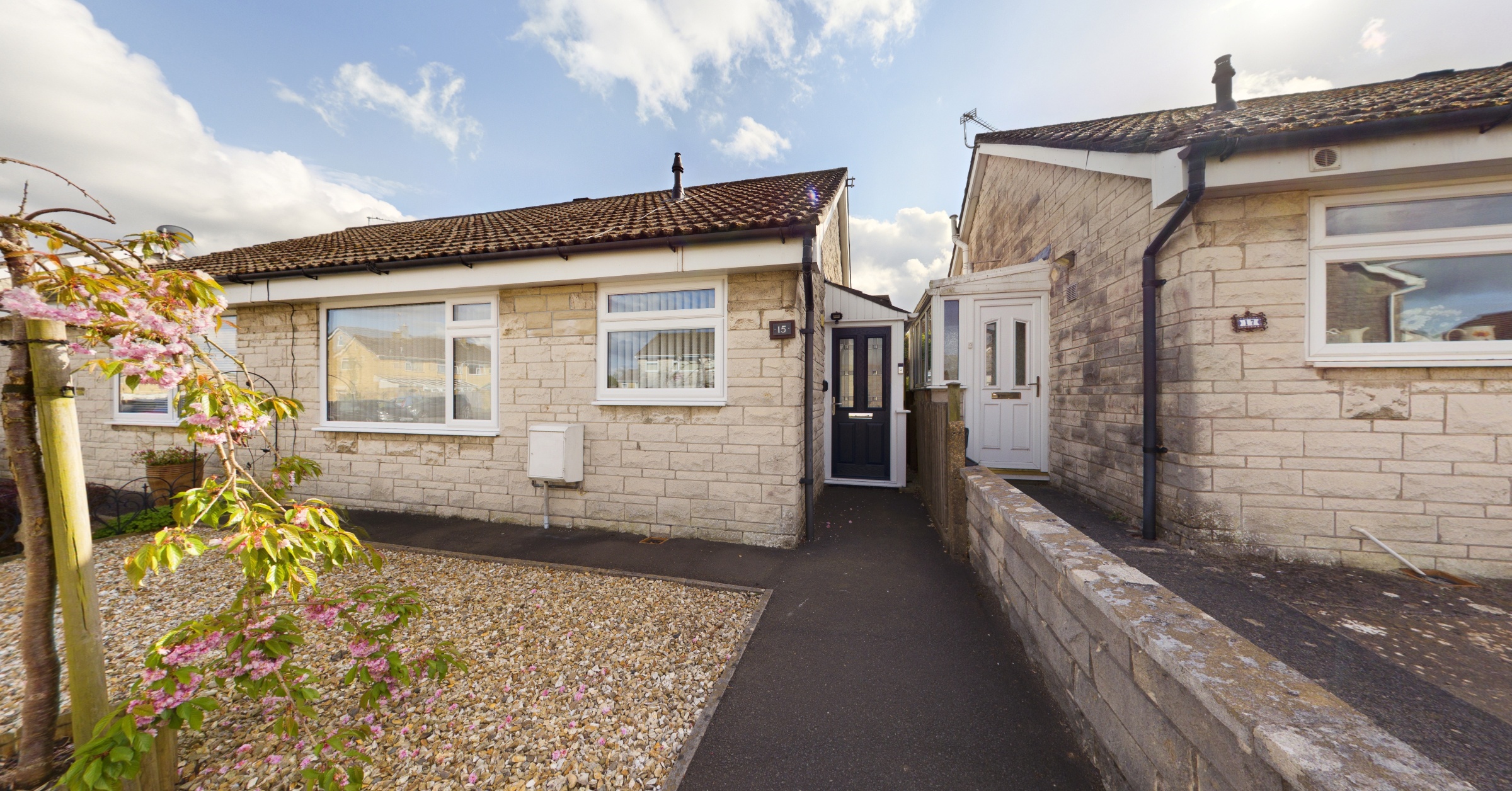 15 Keats Road
